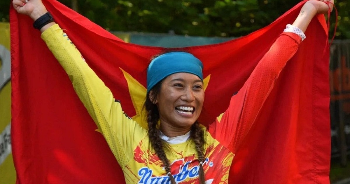 Cô gái Việt Nam vô địch thế giới cuộc thi Deca-Triathlon World ...