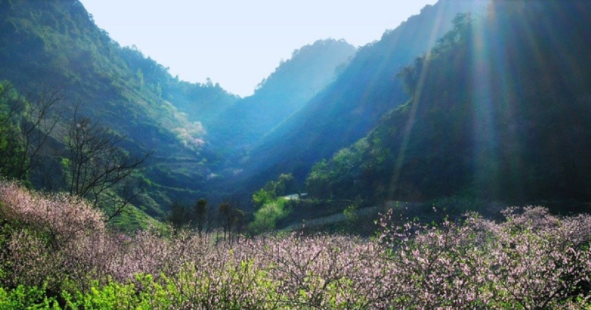 Bắc Bộ cuối tuần đón nắng ấm, kết thúc chuỗi nồm ẩm để chuyển trạng ...