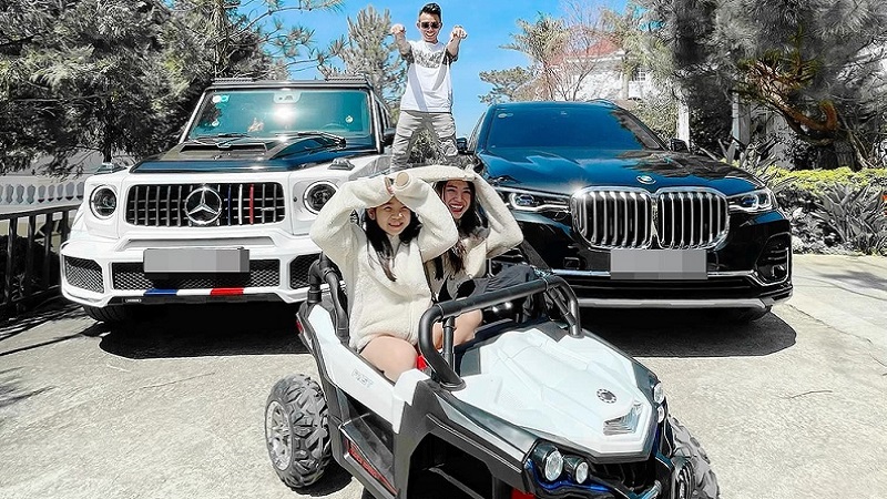 Khoe ảnh bên ái nữ, đại gia Minh Nhựa khiến cư dân mạng lóa mắt vì dàn ...