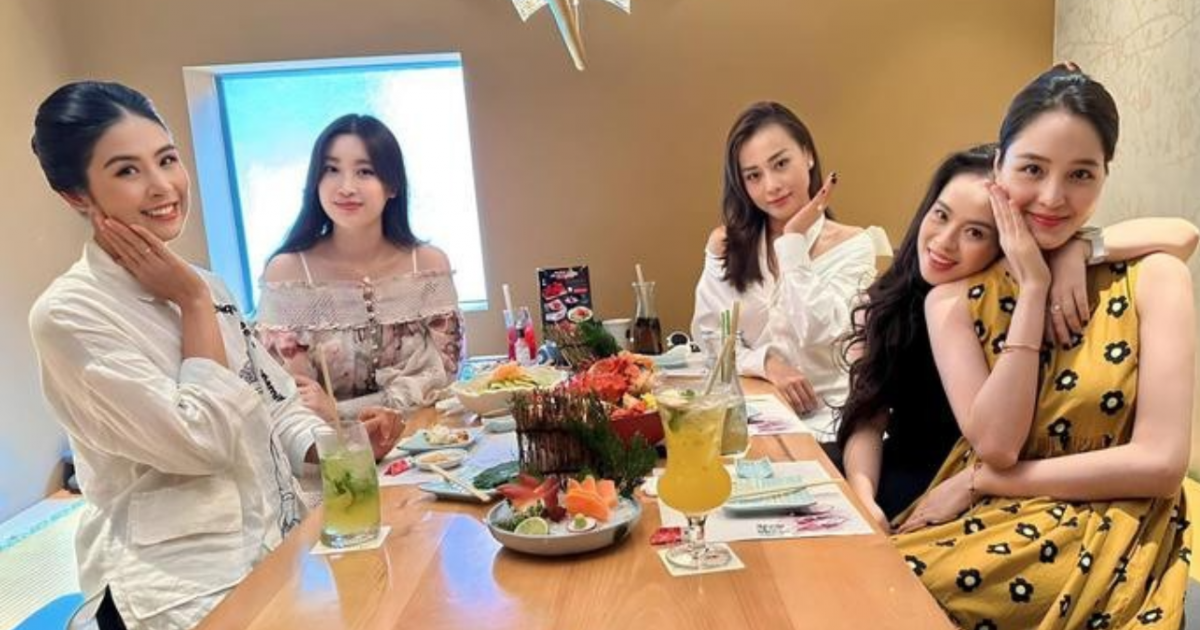 Phương Oanh - Đỗ Mỹ Linh cùng hội bạn thân Hoa hậu tụ họp - Tinmoi