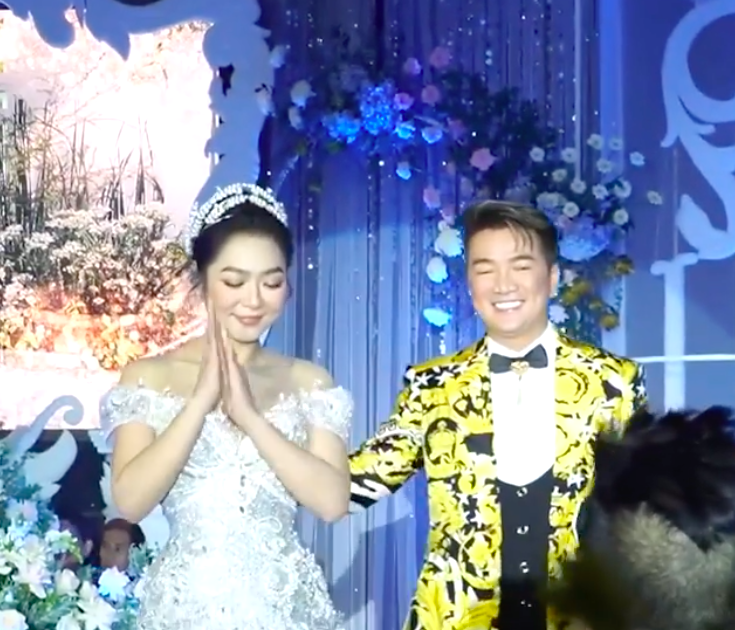 Đàm Vĩnh Hưng đổ dầu vào lửa đưa đàn em vào thế khó thổi bùng tranh cãi ...