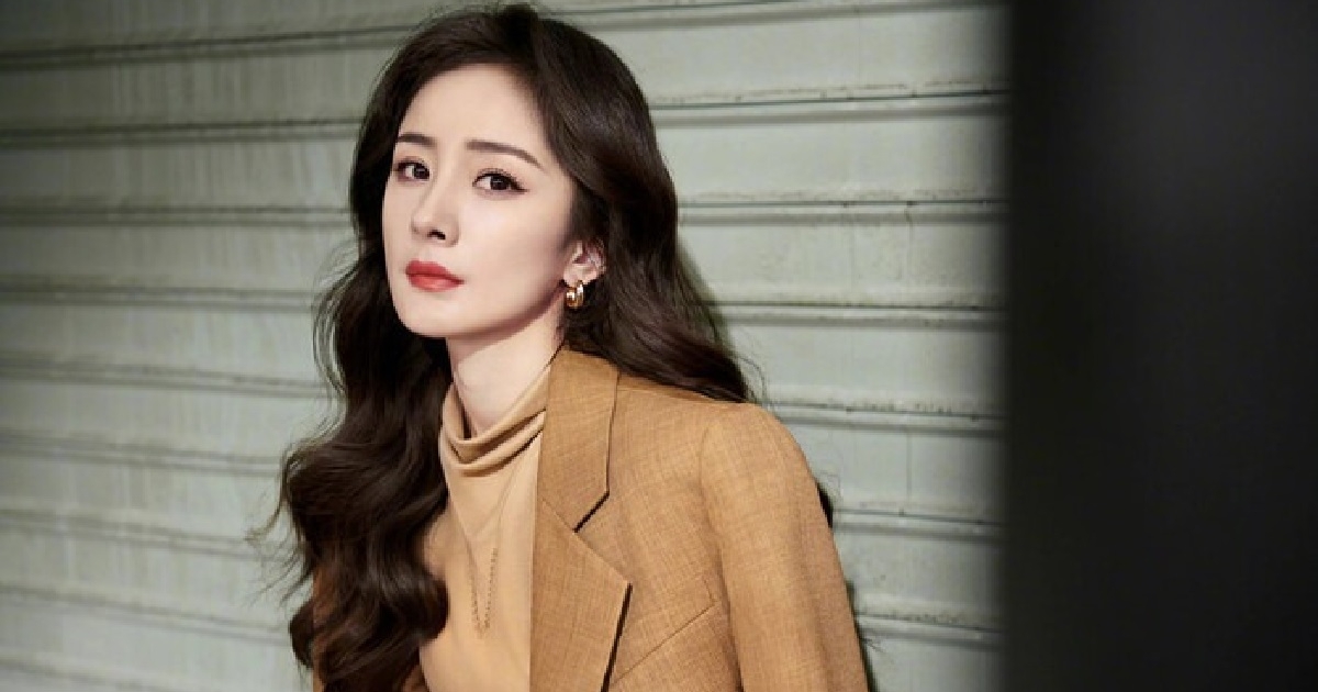 Dương Mịch thân mật bên 'tình nhân không bao giờ cưới', vóc dáng ra sao ...