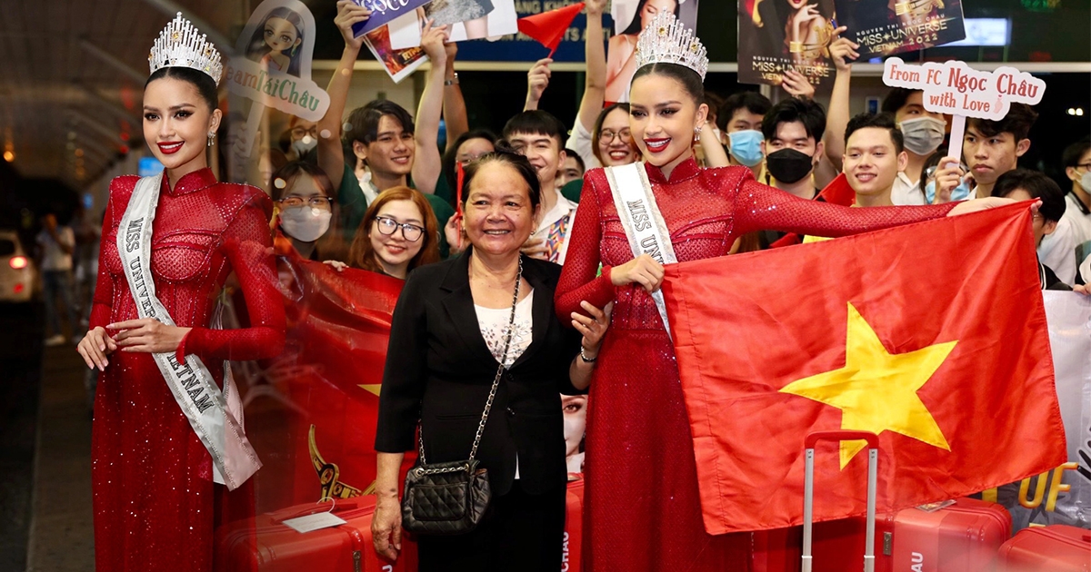Mới đến Mỹ thi Miss Universe, Ngọc Châu đón tin vui chưa từng có trong ...
