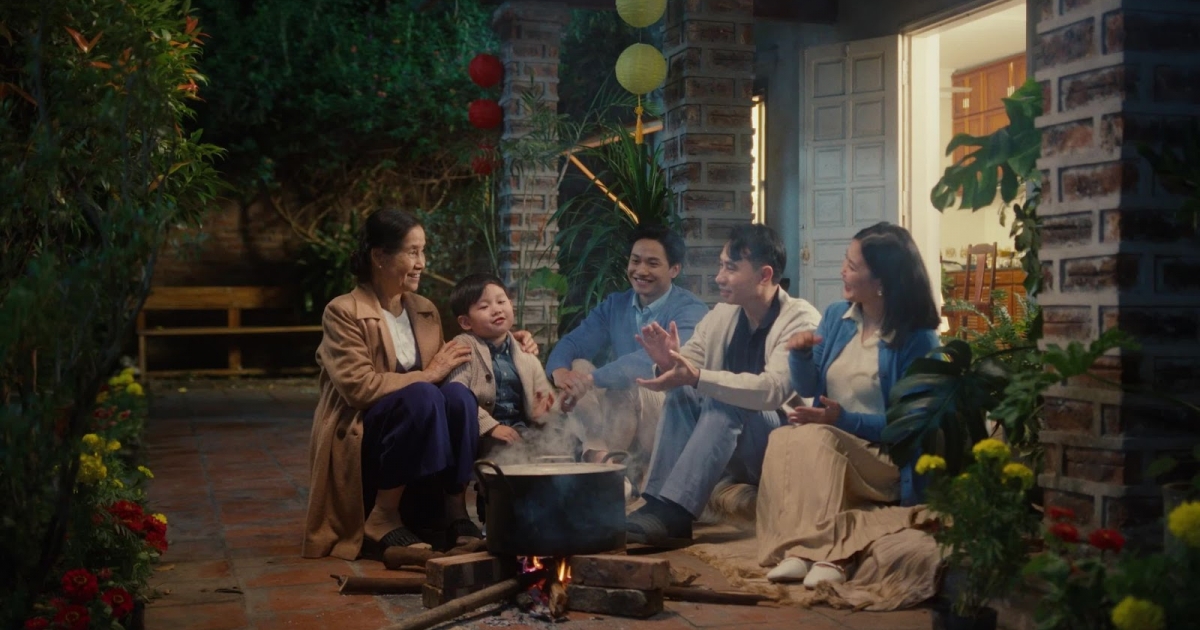 HIUP ra mắt MV “Tết này con lớn rồi”: Câu chuyện trưởng thành chạm đến trái tim triệu gia đình ...