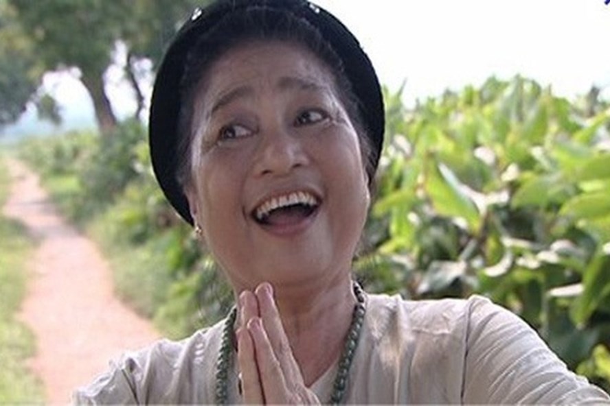 Nhan sắc hiện tại của 'nữ diễn viên hài duyên nhất miền Bắc' - Kim Xuyến ở tuổi 80 - Tinmoi