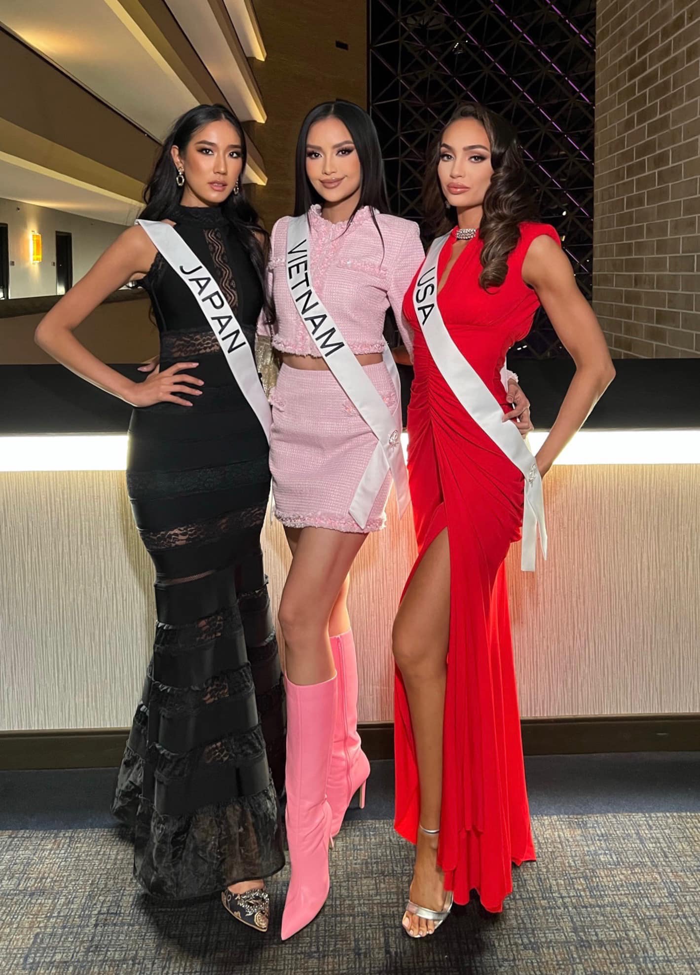 Video Giao Lưu Với Hội Chị Em Miss Universe Ngọc Châu Hết Hồn Với